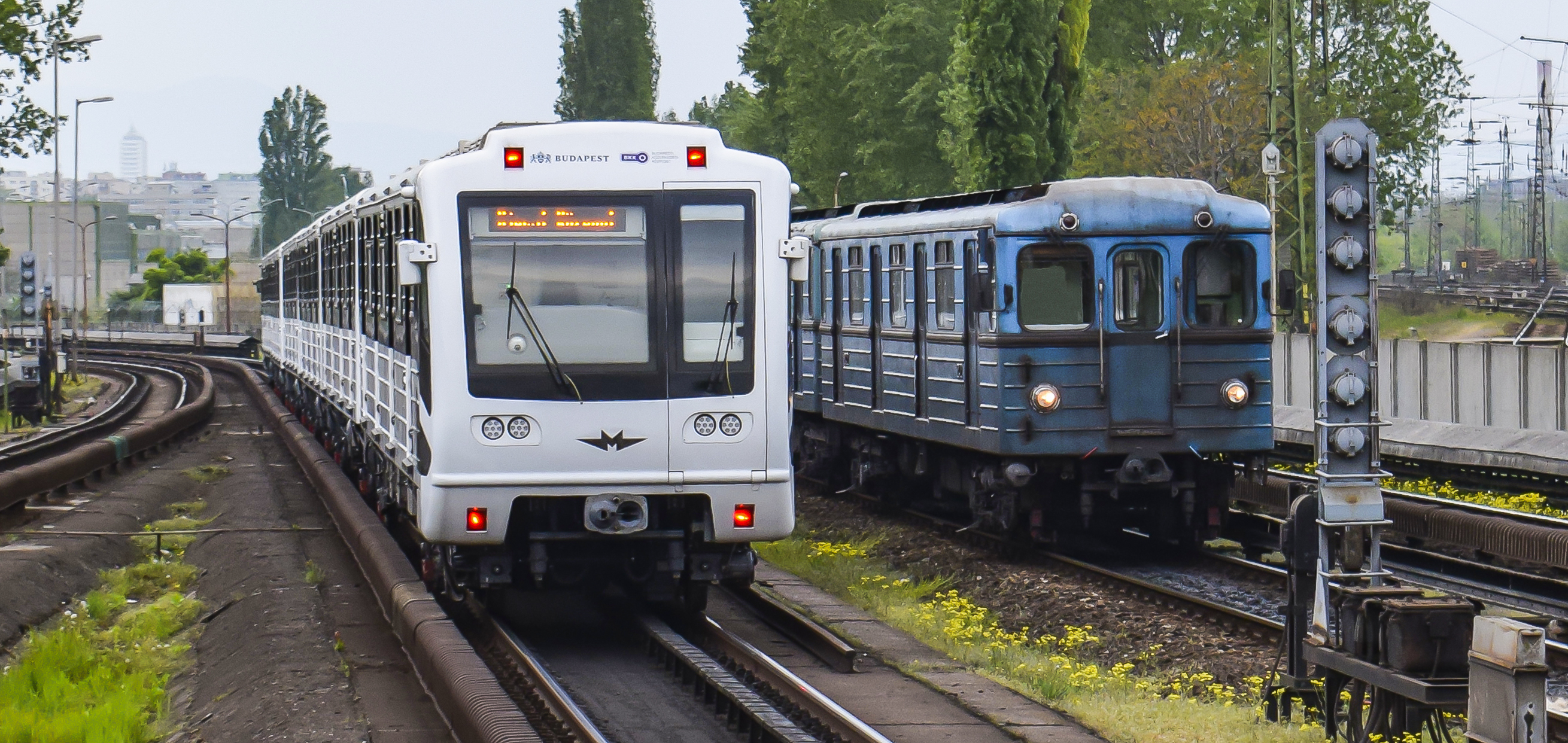 metros.hu - galéria, Metrowagonmash 81-717.2K, 81-714.2K járművek